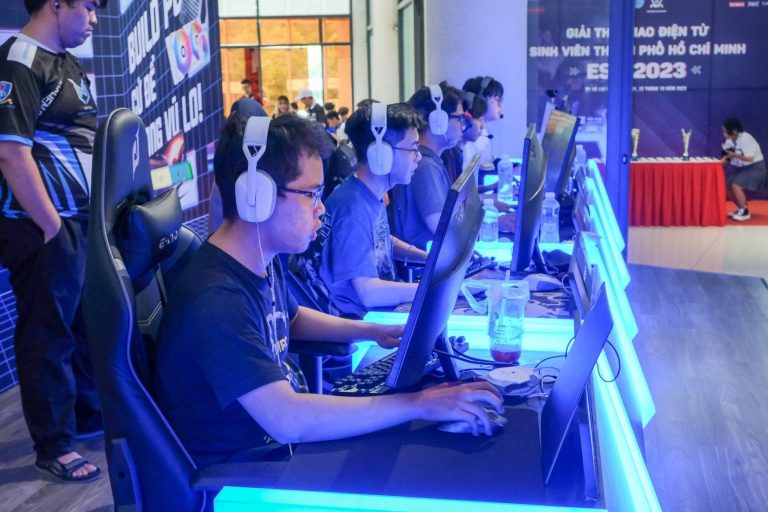 Giải Thể thao Điện tử Sinh viên TP.HCM ESC 2023 - Bộ môn Valorant và Liên minh Huyền thoại - Nhà ...